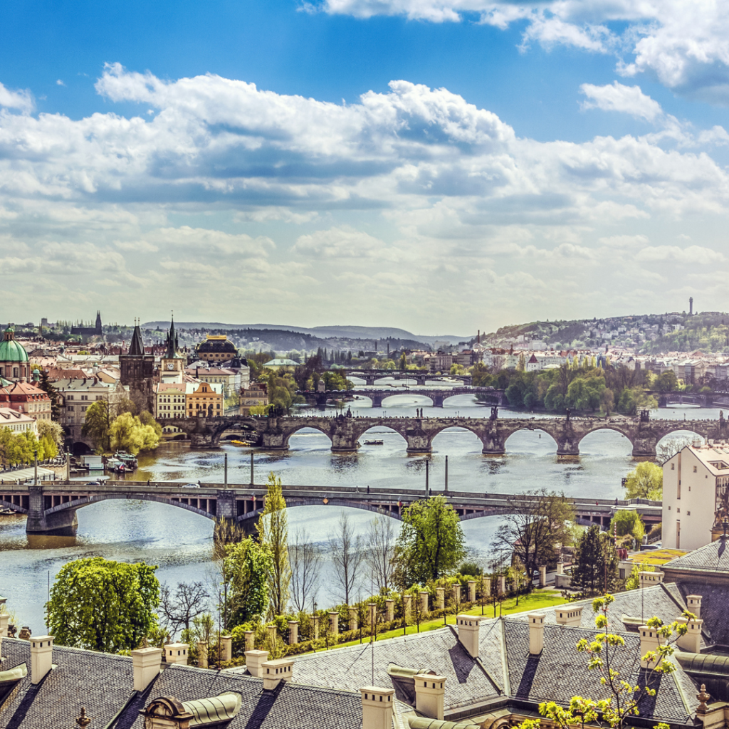 Ga op autovakantie naar Tsjechië en ontdek de charme van dit prachtige ...